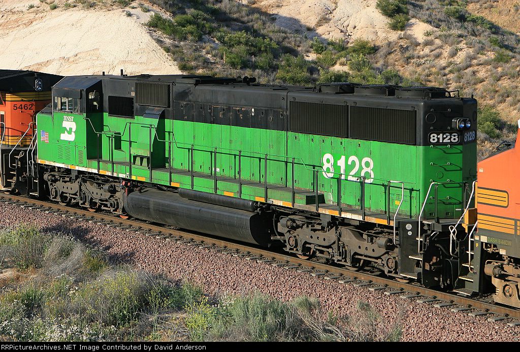 BNSF 8128
